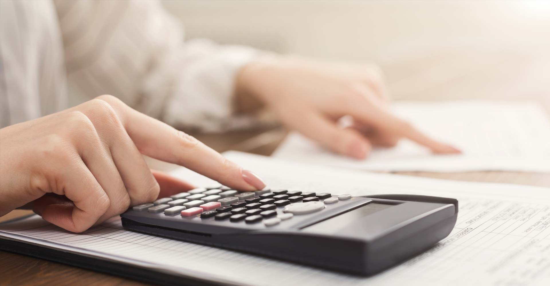 Last Minute Money Moves in 2023 To Help With 2022 Finances - Envest